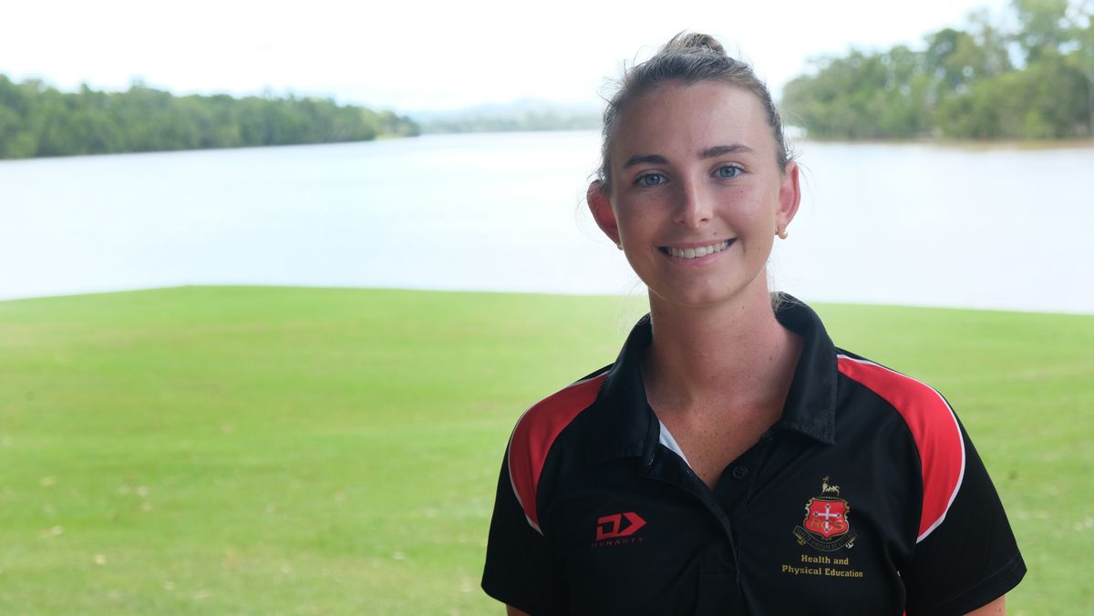 Caitlin tests new rowing waters | The Rockhampton Grammar School