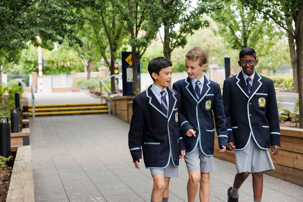 Join our community and enrol your son now - Camberwell Grammar School