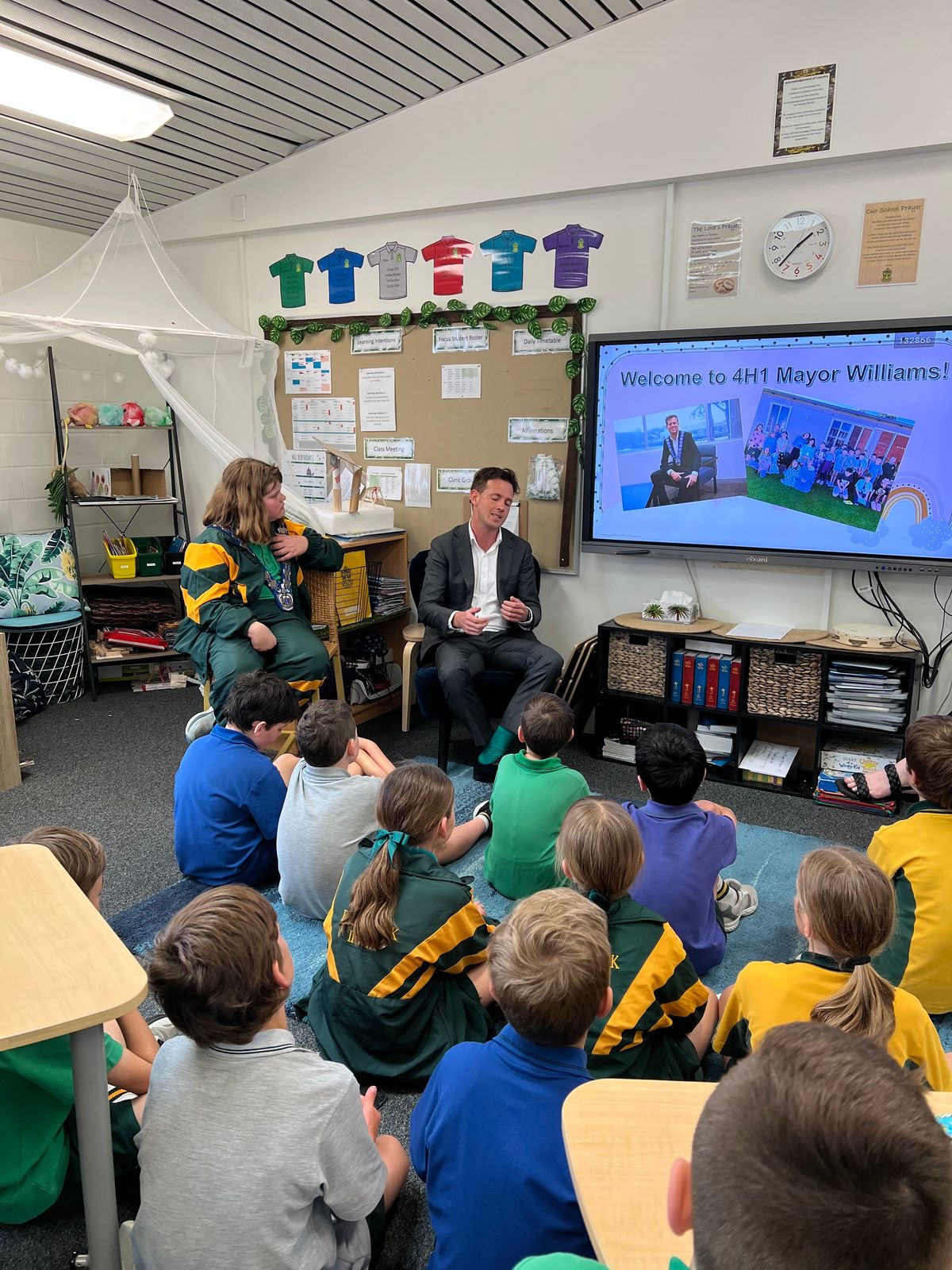City of Mandurah Mayor Visit to Year 4 Halls Head Students | Frederick ...
