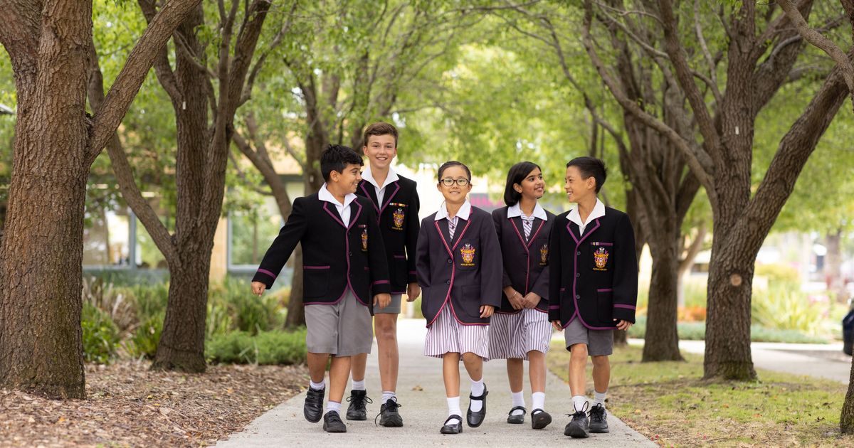 Issue 17 - Haileybury