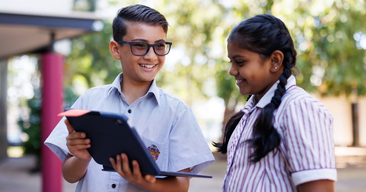 Junior School - Issue 01 - Haileybury Rendall School