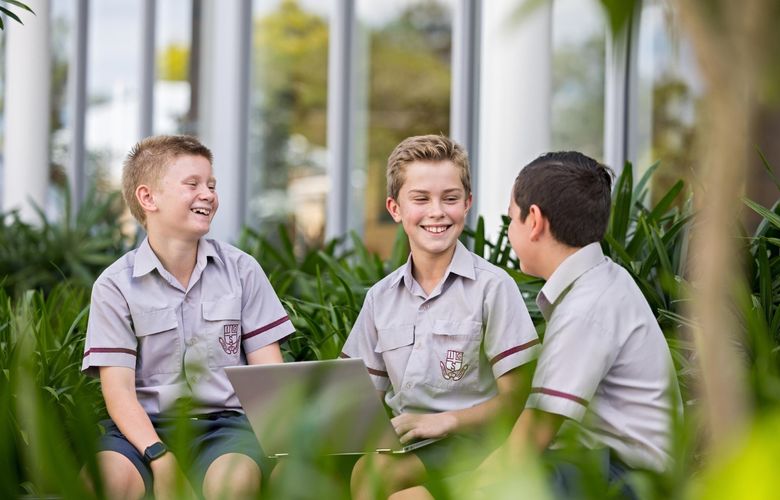 Igs schoolbox store