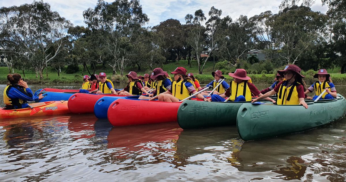 Junior School Outdoor Education - Kardinia International College
