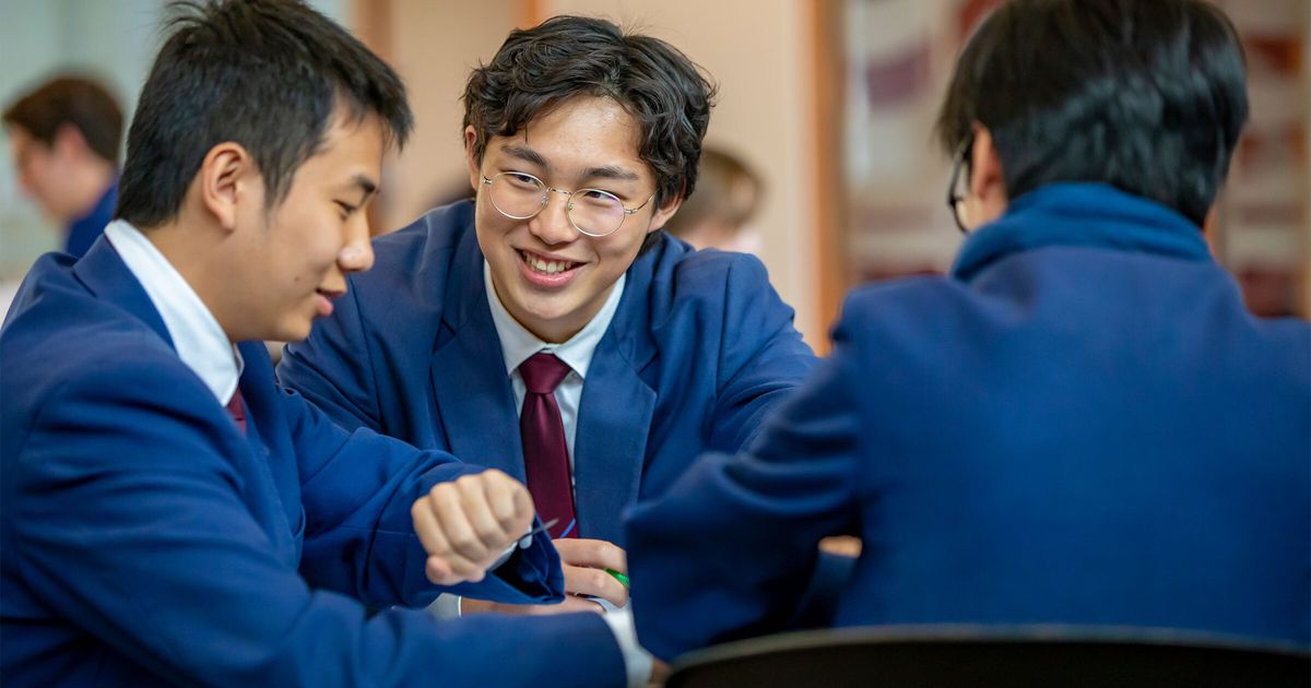 Admissions - Kardinia International College