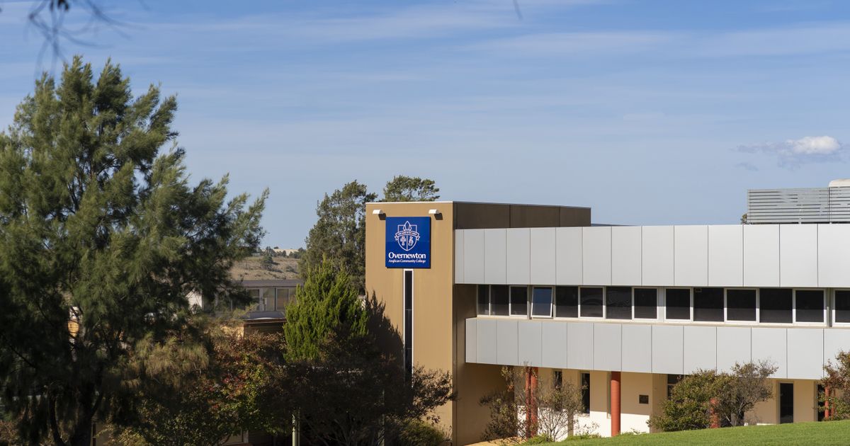Senior School (Years 10-12) | Overnewton Anglican Community College