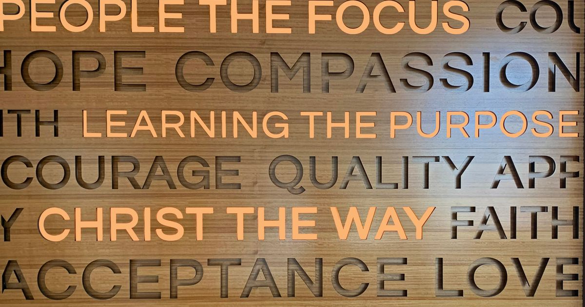 Compass No. 722 - Pacific Lutheran College