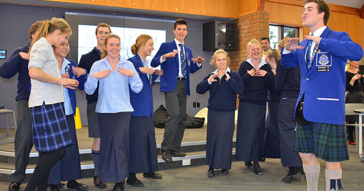 Sign Language ‘Flash Mob!’ - Saint Kentigern Organisation
