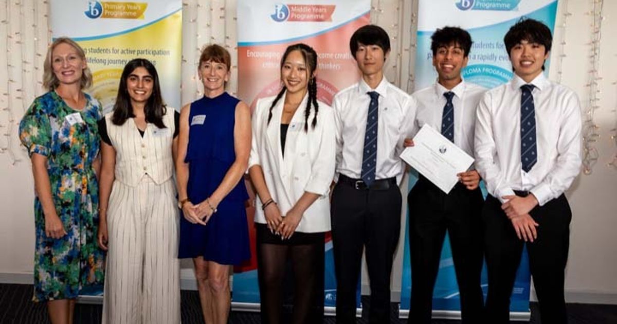 Top IB Diploma Students Attend Top Scholars Awards - Saint Kentigern ...